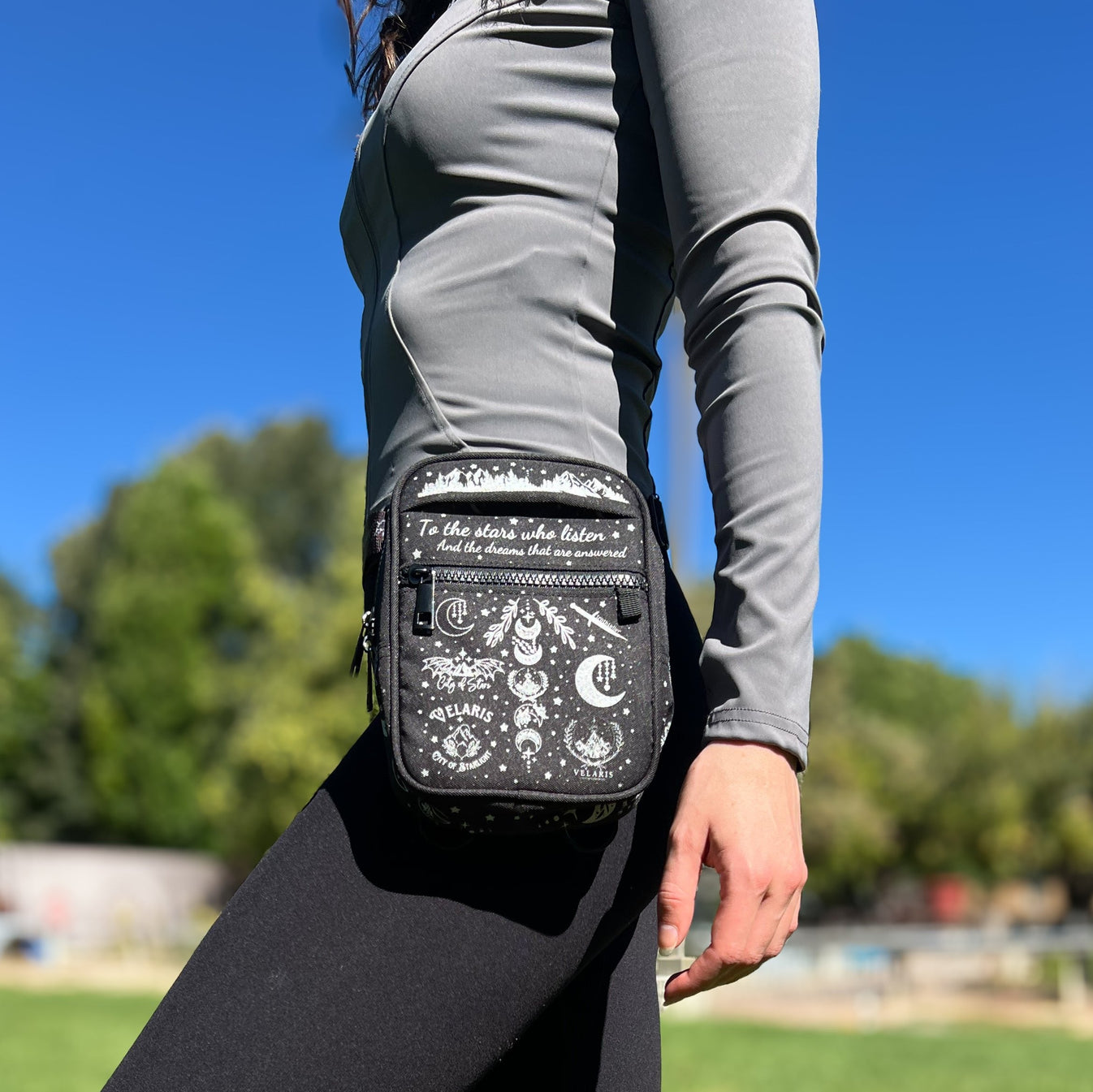 AC🌕TAR Bag With Tumbler Belt – JUGGY